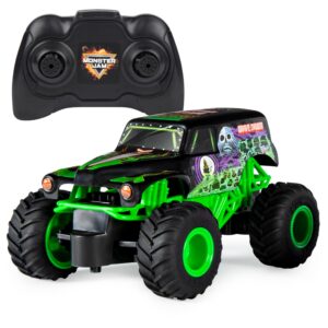 monster jam, official grave digger remote control monster truck, 1:24 scale, 2.4 ghz, kids toys for boys and girls ages 4 and up