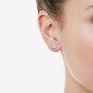 1/4Ct Women Round Diamond Stud Earrings Set In Sterling Silver