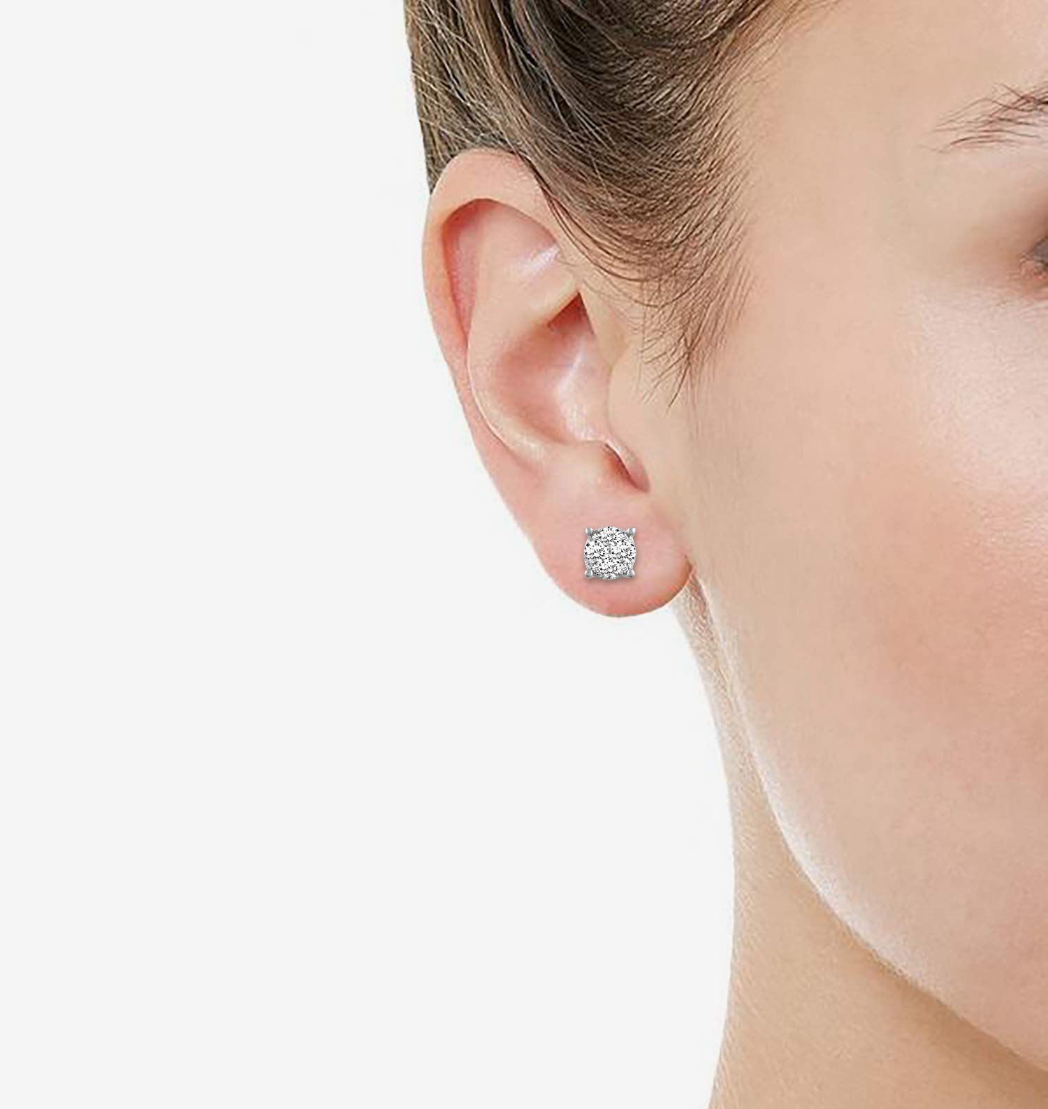 1/4Ct Women Round Diamond Stud Earrings Set In Sterling Silver