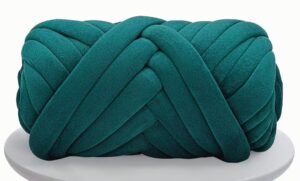 aloiyue chunky blanket yarn dark green 1lbs,super bulky velvet thick big arm knitting cotton yarn for crocheting diy throw blanket, 1.1lbs/17.6oz/22yards