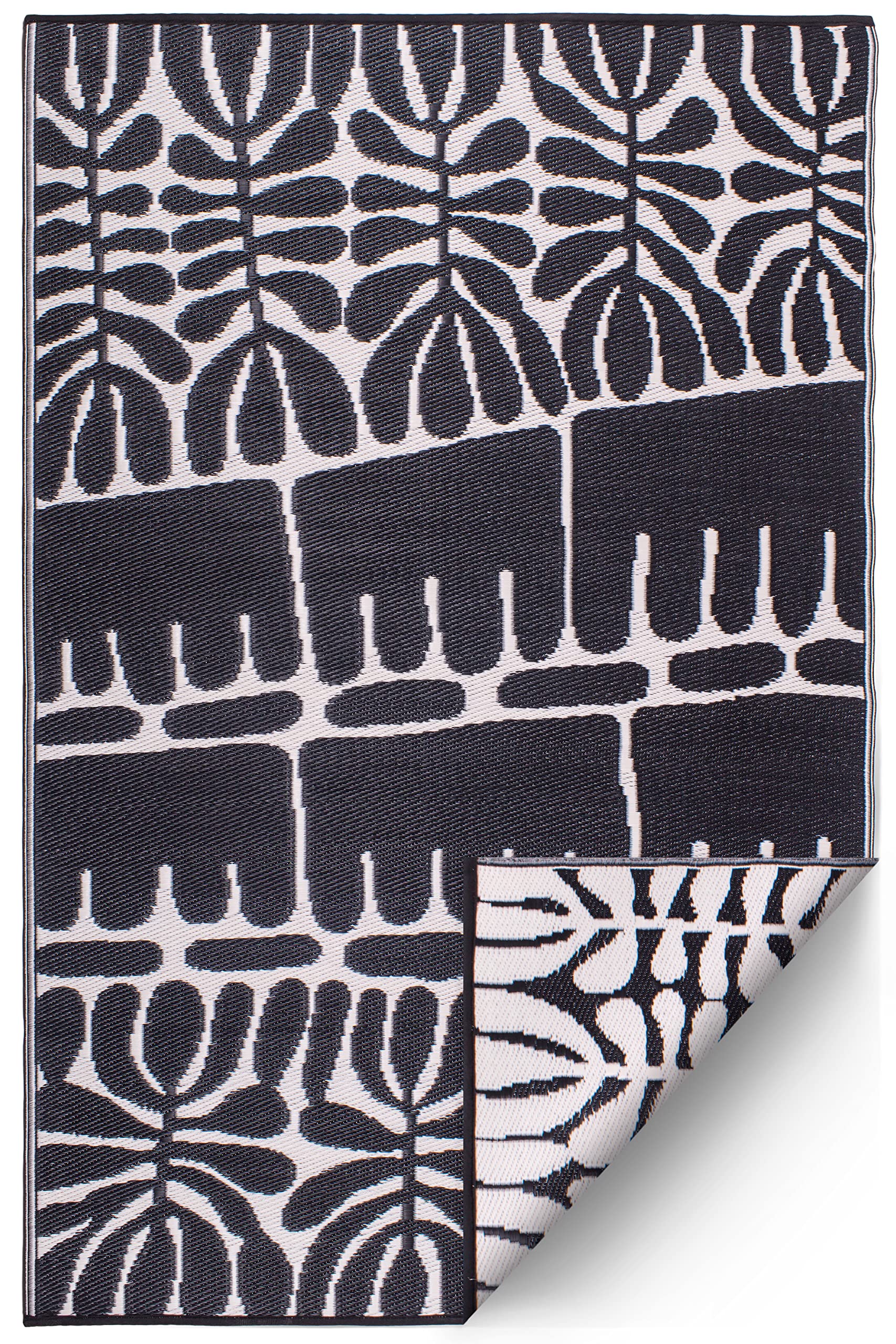 Fab Habitat Outdoor Rug - Waterproof, Fade Resistant, Crease-Free - Premium Recycled Plastic - Tribal, Black & White - Porch, Deck, Balcony, Mudroom, Laundry Room, Patio - Serowe - Black - 3 x 5 ft