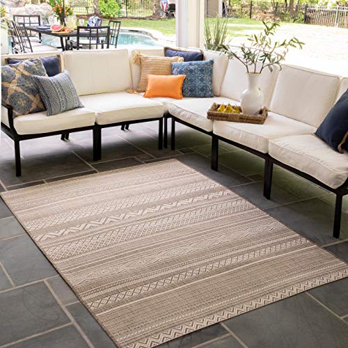 nuLOOM Erlinda Tribal Outdoor Area Rug, 4x6, Beige