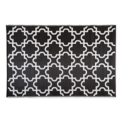 DII Reversible Outdoor Lattice Woven Rug, 4x6 Ft, Black