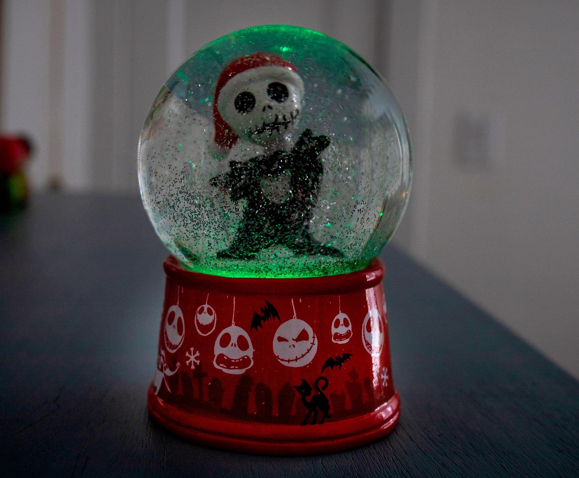 Disney The Nightmare Before Christmas Santa Jack Skellington 6-Inch Light-Up Snow Globe with Swirling Glitter Display Piece Keepsake | Home Decor for Kids Room Essentials | Tim Burton