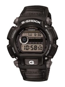 casio men's dw-9052v-1cr g-shock digital display quartz grey watch, black/grey (dw9052v-1)