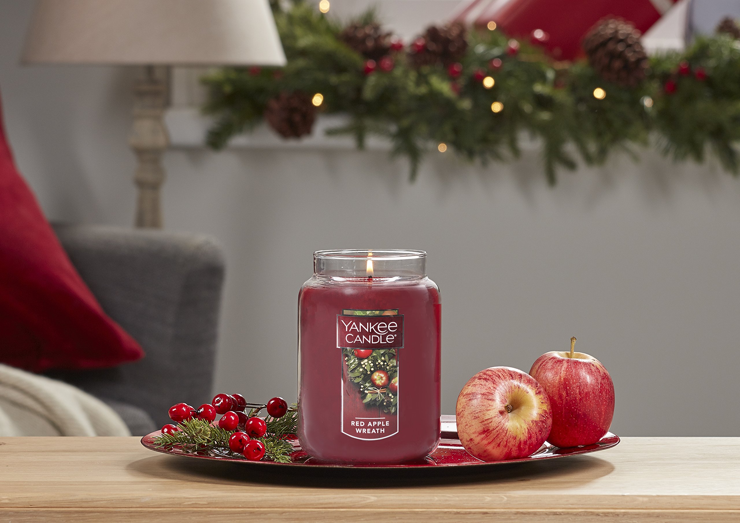 Yankee Candle Apple Wreath Scented, Classic 22oz Large Jar Single Wick Candle, Over 110 Hours of Burn Time | Holiday Gifts for All