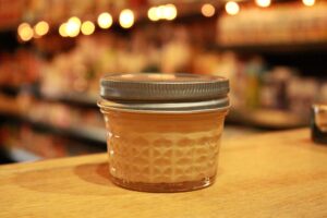 swan creek candle - bourbon maple sugar 2.75 oz mini sampler jars