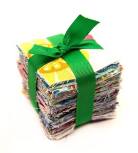 200pcs assorted pre cut charm pack 2.5" squares 100% cotton fabric quilt scraps