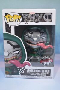 pop! marvel venom - venomized doctor doom exclusive vinyl figure