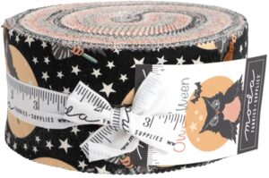 urban chiks owl-o-ween jelly roll 40 2.5-inch strips moda fabrics 31190jr