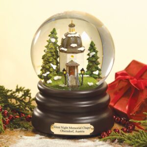 Musical Snowglobe - Plays Silent Night