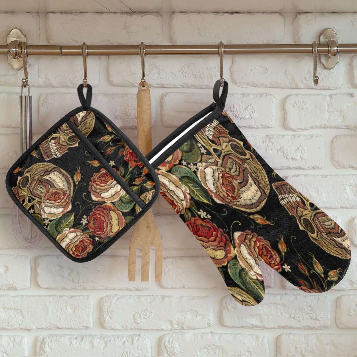 Embroidery Skull Roses Flowers Oven Mitts and Pot Holders Sets of 2 Heat Resistant Non-Slip Kitchen Gloves Hot Pads with Inner Cotton Layer for Cooking BBQ Baking Grilling