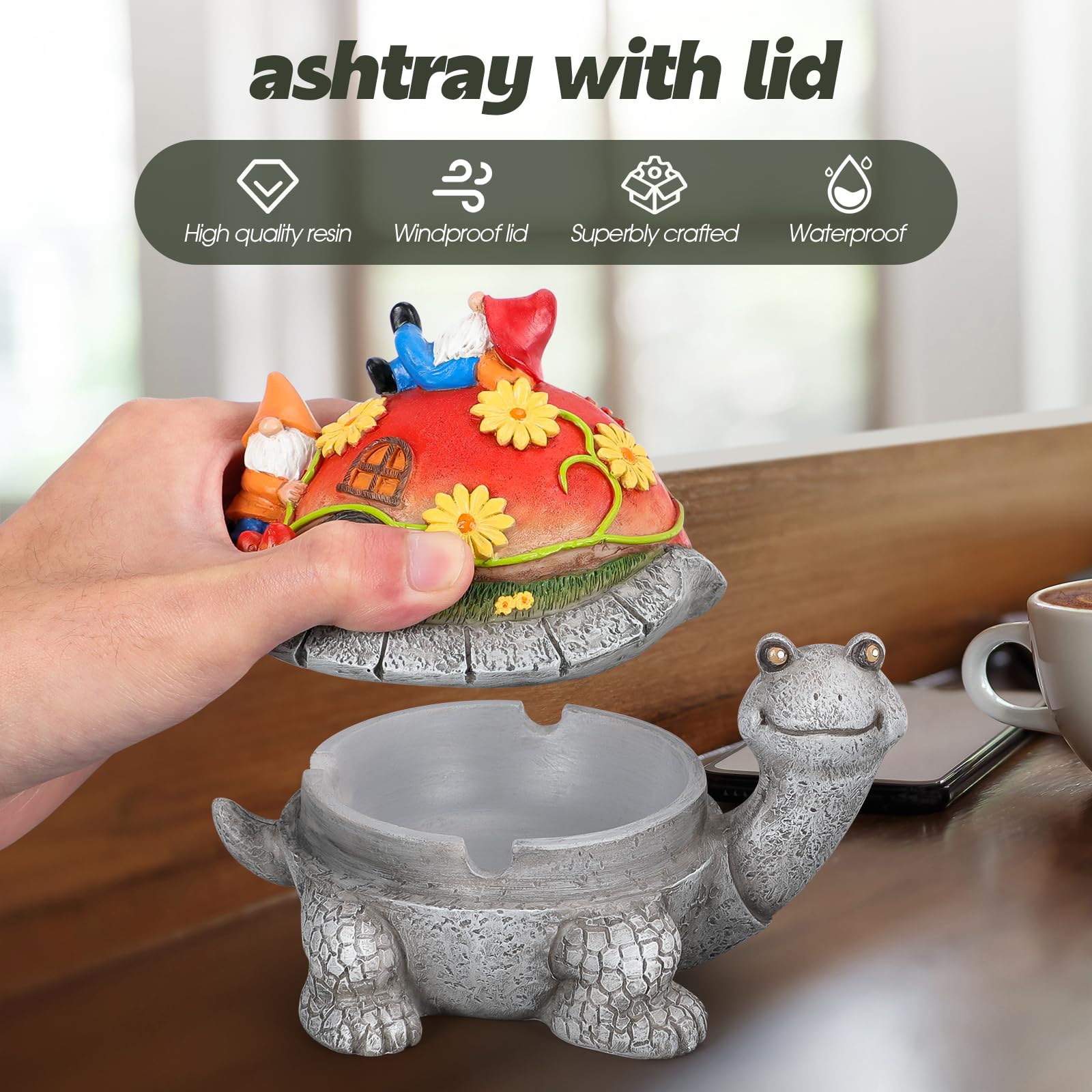 USEWIRE Ashtray, Resin Ashtray with Lid, Waterproof Ash Tray, Turtle Decor Ashtray for Home Office, Porch Patio Decorations, Outdoor Indoor Ashtray, Holiday Gift (Santa Claus)