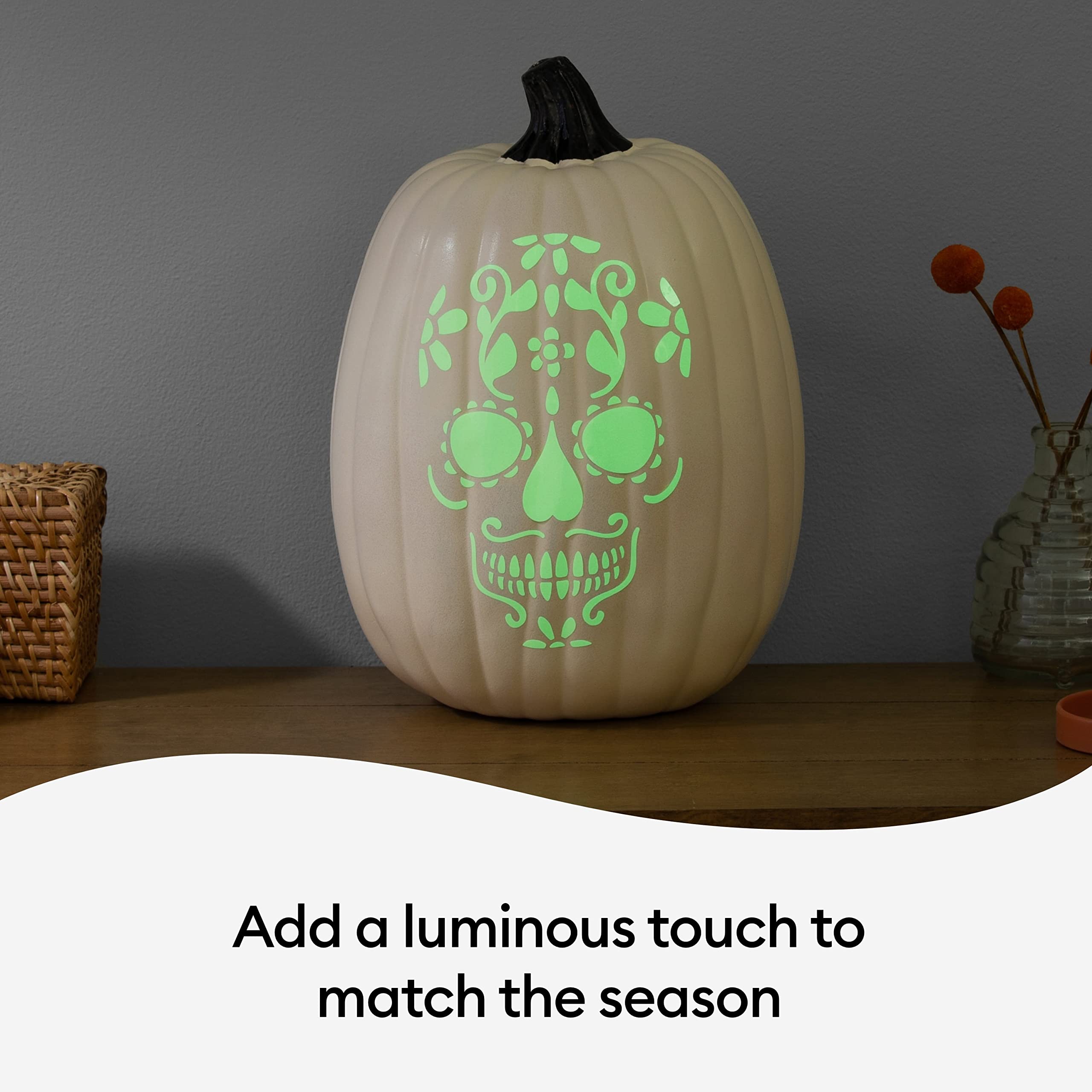 Cricut Glow in The Dark Vinyl - Removable, Ideal for Costumes & Apparel, Easy to Weed, Apply, & Remove, Strong Adhesive Vinyl, Leaves No Trace, Compatible with All Cricut Machines 12" x 24"