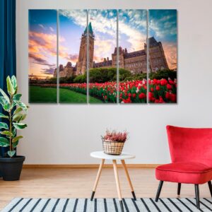 Parliament Building of Canada Canvas Print 3 Panels / 36x24 inches