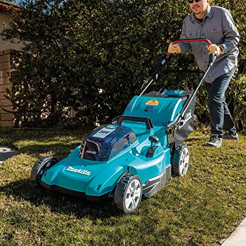 Makita XML10CM1 36V (18V X2) LXT® 21" Lawn Mower Kit with 4 Batteries (4.0Ah)