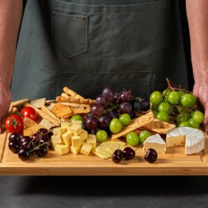 Bamboo Cutting Board for Kitchen, 18" Large Wood Charcuterie Cheese Board, Wooden Chopping Block with Side Handles and Juice Grooves