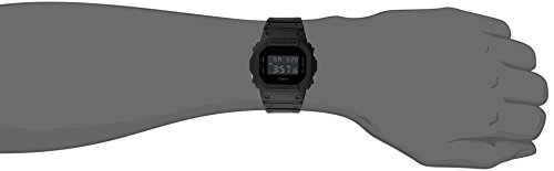 CASIO G Shock Quartz Watch with Resin Strap, Black, 30 (Model: DW-5600BB-1CR)