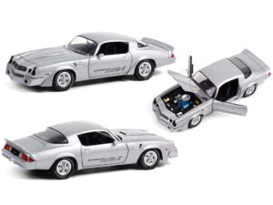 1981 chevy z/28 yenko turbo z turbo silver metallic 1/18 diecast model car by greenlight 13594