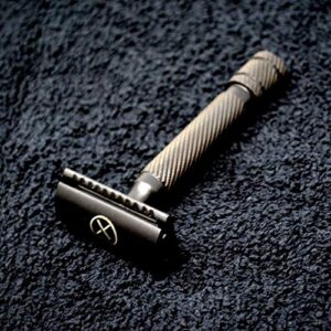 XPERSIS PRO Safety Razor For Men Double Edge Real Hand Crafted German Steel Black