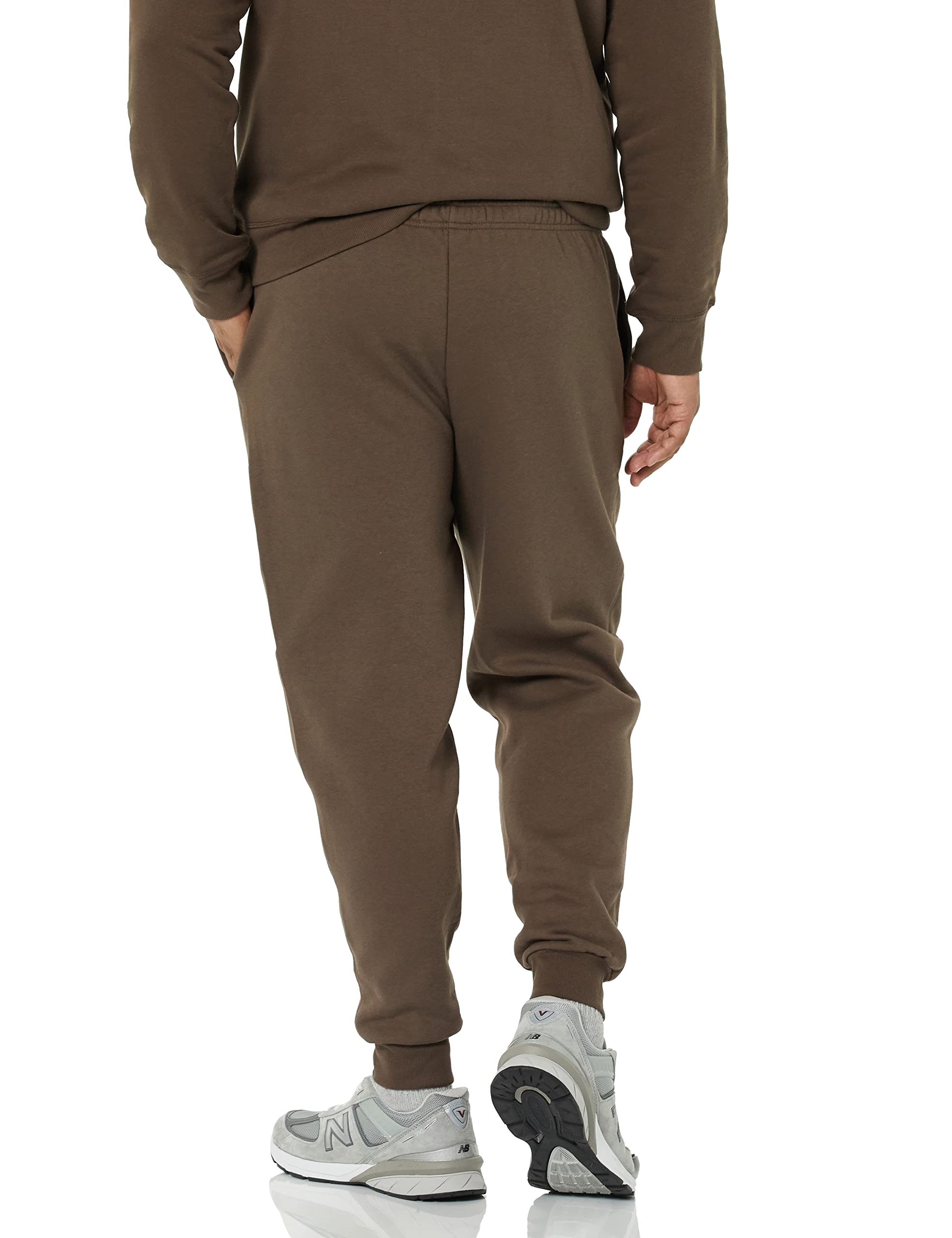 Amazon Essentials Men's Fleece Jogger Pant, Medium Brown, Small