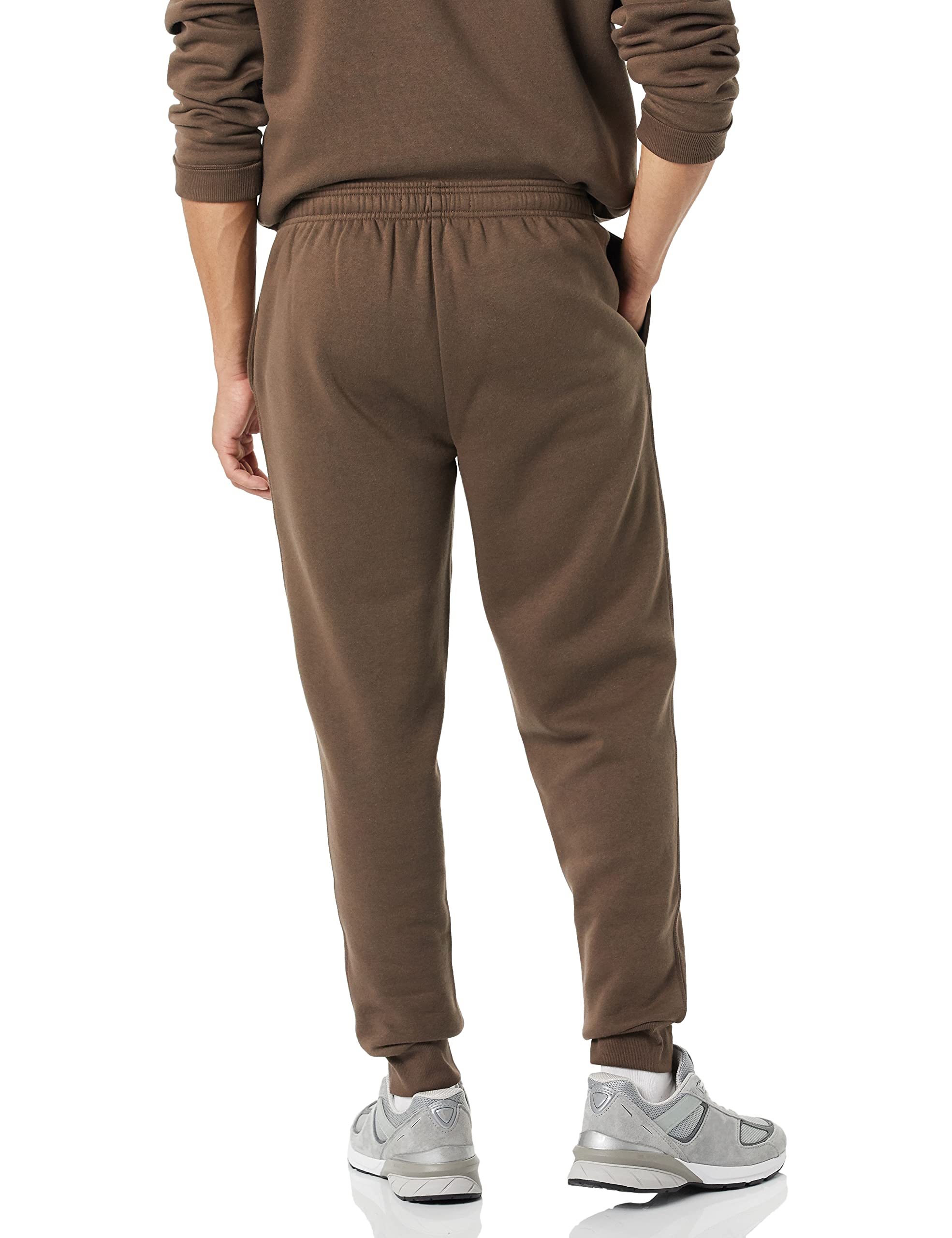 Amazon Essentials Men's Fleece Jogger Pant, Medium Brown, Small