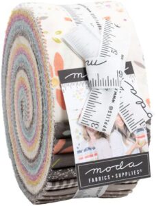 sherri and chelsi seashore drive jelly roll 40 2.5-inch strips moda fabrics 37620jr