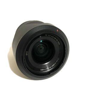 sony 28-70mm f3.5-5.6 fe oss interchangeable standard zoom lens - international version (no warranty)