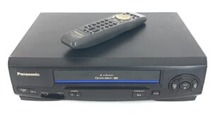 panasonic pv-v4021 4-head vcr (1999 model)