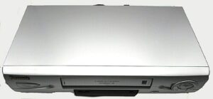 panasonic 4 head hi-fi vcr -pv-v464s