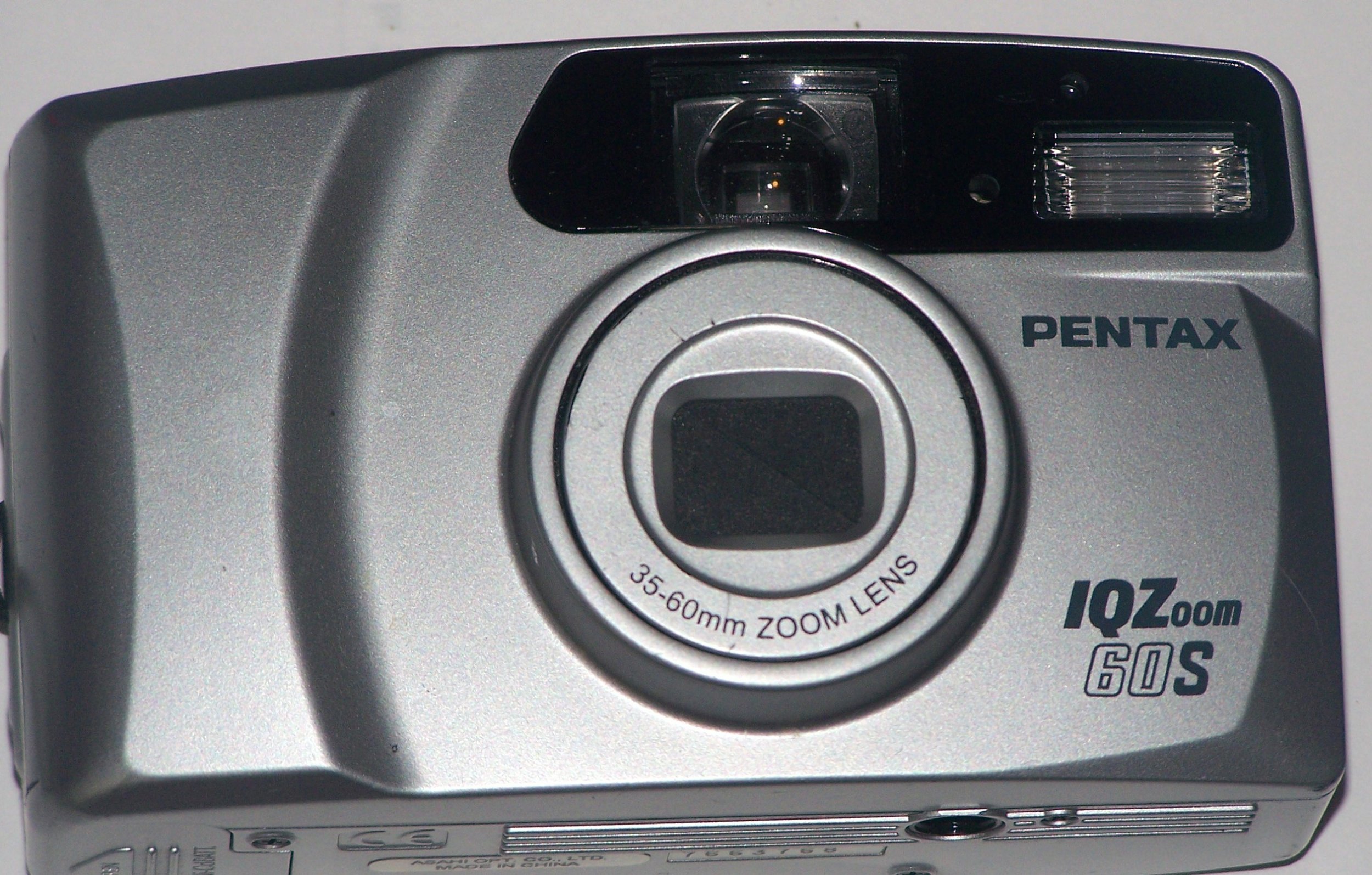 Pentax IQZoom60S 35mm-60mm Zoom Point And Shoot Camera