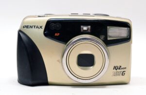 pentax iq zoom 105g 35mm camera