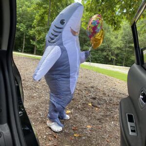 IHGYT Inflatable Shark Costume Air Blow up Jaws Jumpsuit Fancy Dress Funny Carcharias Suit for Cosplay Party Halloween Christmas Carnival