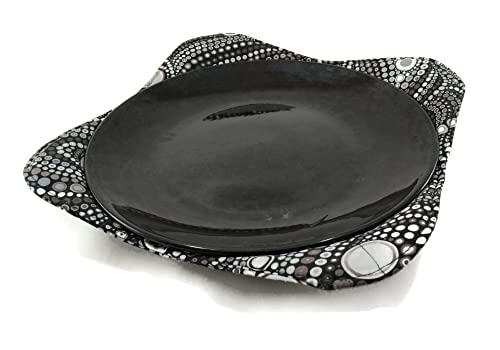 Black and White Microwave Plate Holder - Modern Cotton Fabric Dinner Plate Cozy