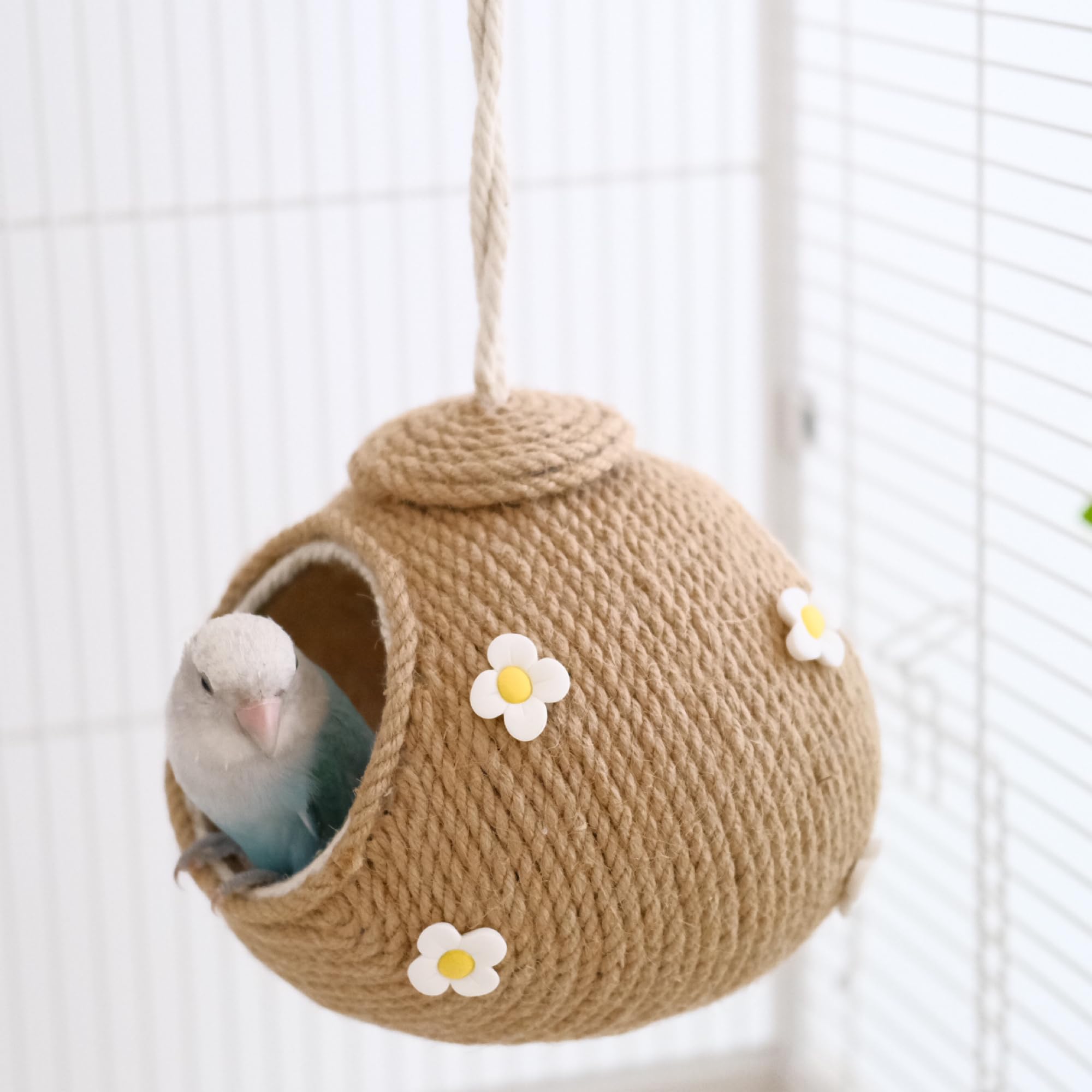 SENDYLAI Bird Nest Birdhouse Coconut Bird Nest Parrot Toys Parrot Nest Bird Bed for Cage for Lovebirds Hamsters Squirrels