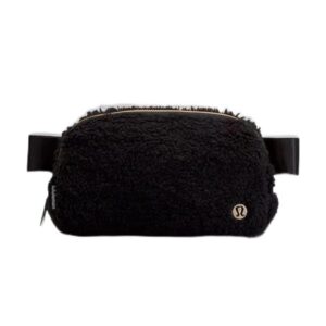 Lululemon Athletica Everywhere Fleece Belt Bag (Black)