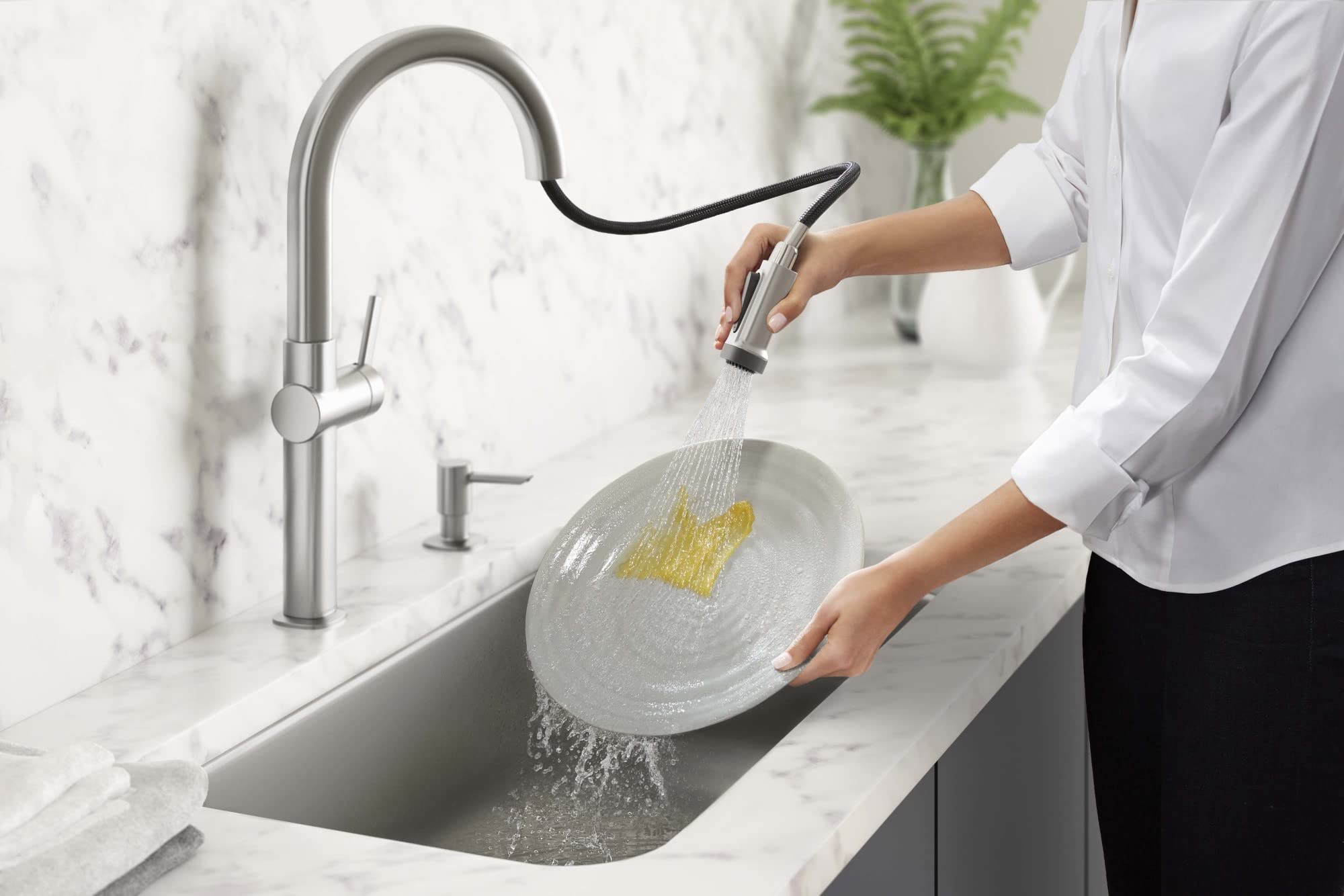 Kohler R22153-SD-VS Rune Single Handle Kitchen Faucet with Pull Down Sprayer and Soap Dispenser, Vibrant Stainless