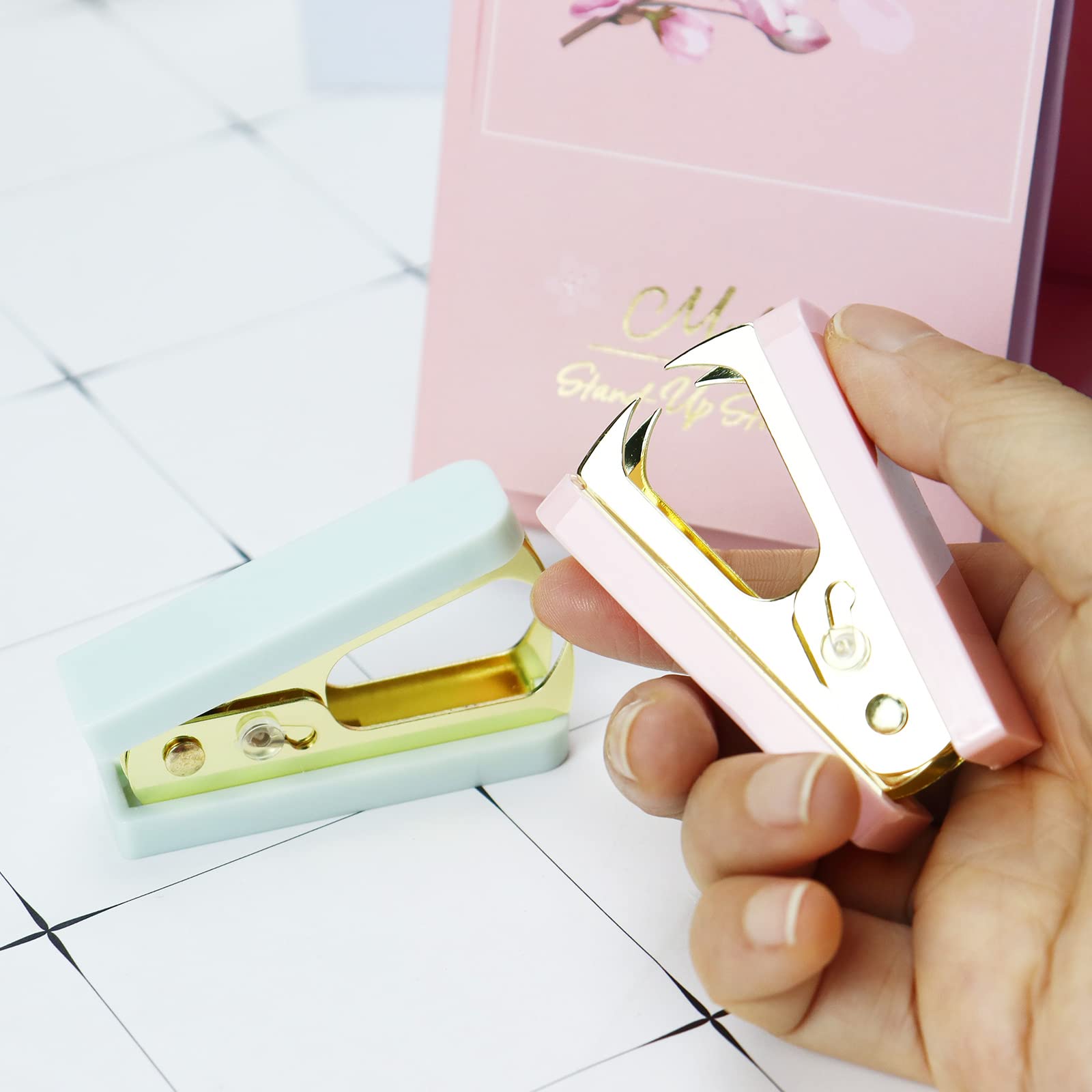 MultiBey Staple Remover Pink Gold Tone, Professional Stapler Remover Tool with Safety Lock, Metal Construction Staple Pullers 1 Pack for Office, Home School (2 Packs, Light Pink & Light Green)