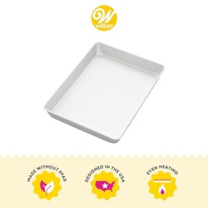 Wilton Performance Pans Medium Sheet Cake Pan, 11 x 15-Inch Cookie Sheet, Aluminum