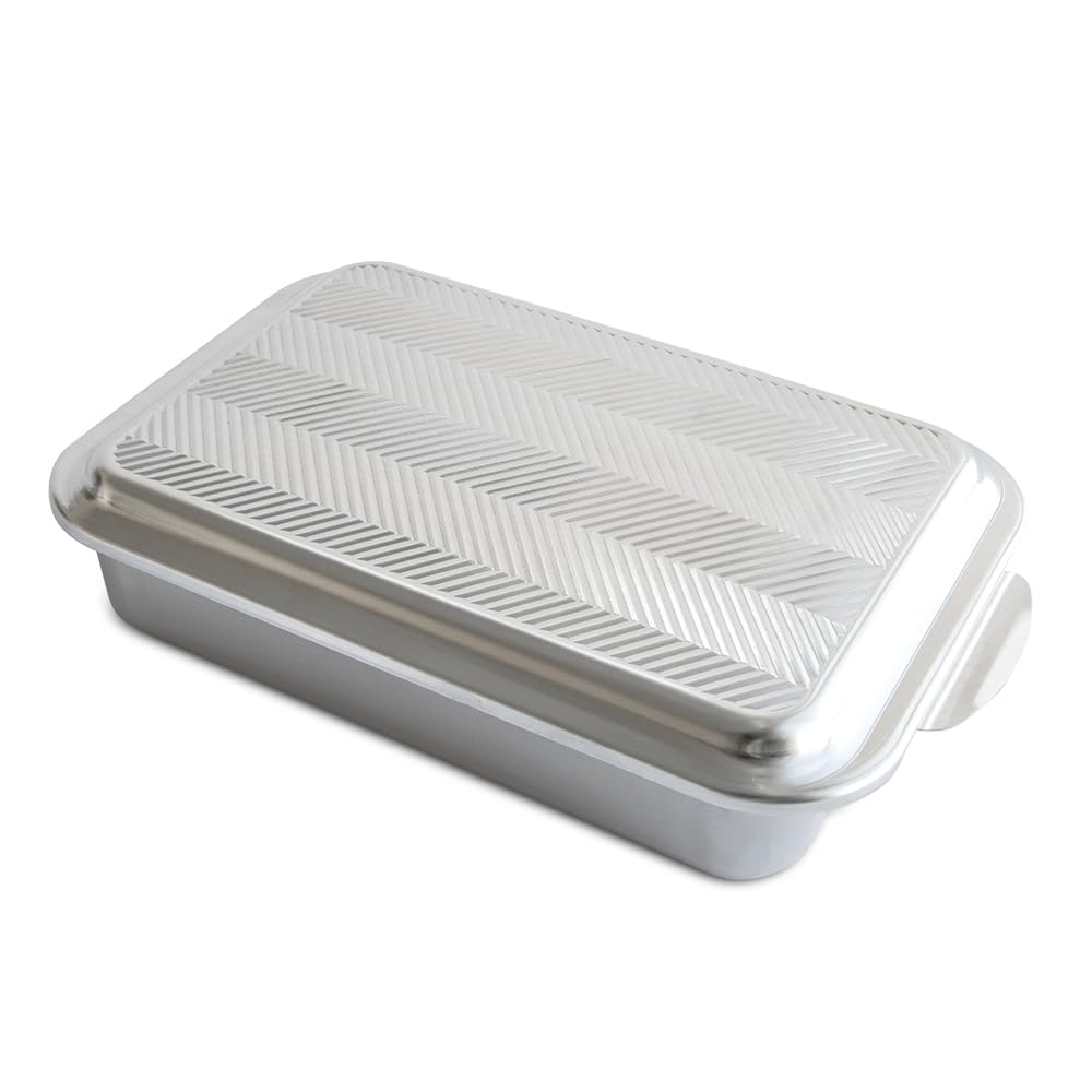 Nordic Ware 9x13 with Prism Metal Lid