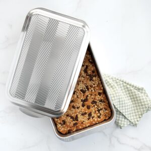 Nordic Ware 9x13 with Prism Metal Lid