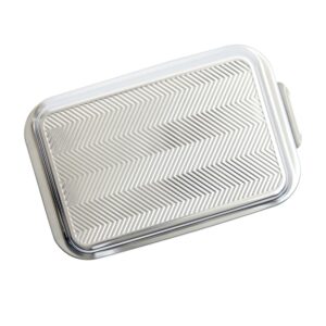 Nordic Ware 9x13 with Prism Metal Lid