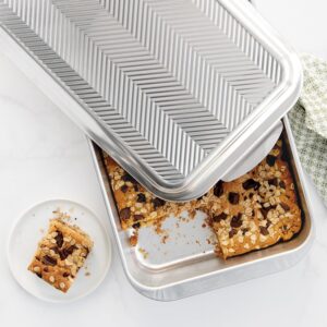 Nordic Ware 9x13 with Prism Metal Lid