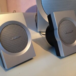 Bose Companion 3 Multimedia Speaker System - Graphite / Silver