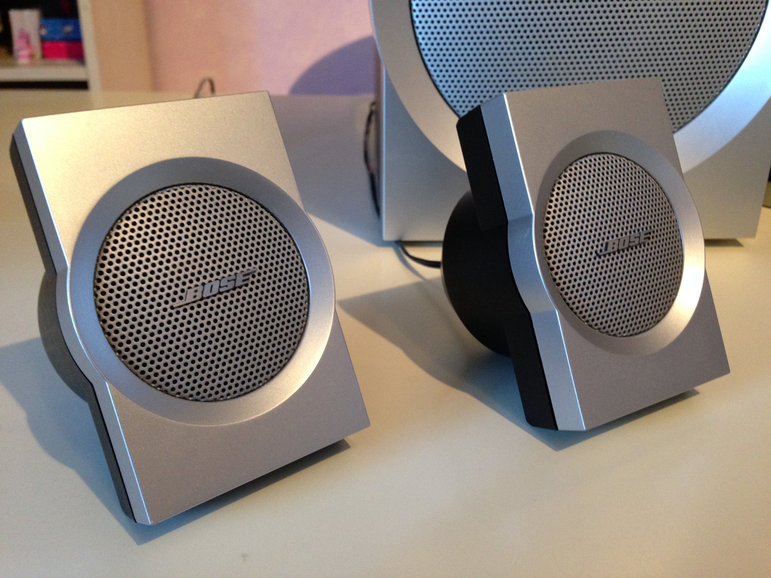 Bose Companion 3 Multimedia Speaker System - Graphite / Silver