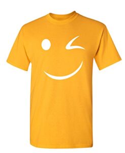 wink smile face graphic novelty funny gag gift t shirt 3xl gold