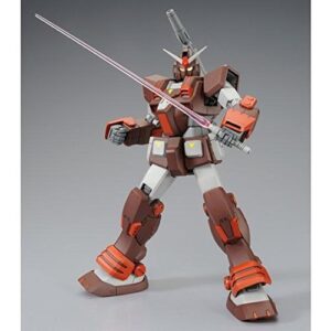 Bandai Hobby MG FA-78-2 Heavy Gundam Master Grade 1/100 Action Figure