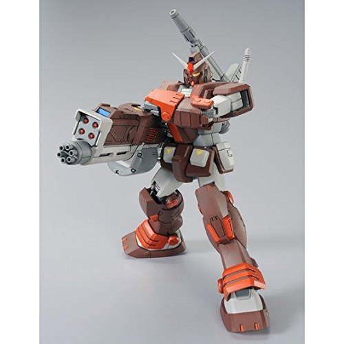 Bandai Hobby MG FA-78-2 Heavy Gundam Master Grade 1/100 Action Figure