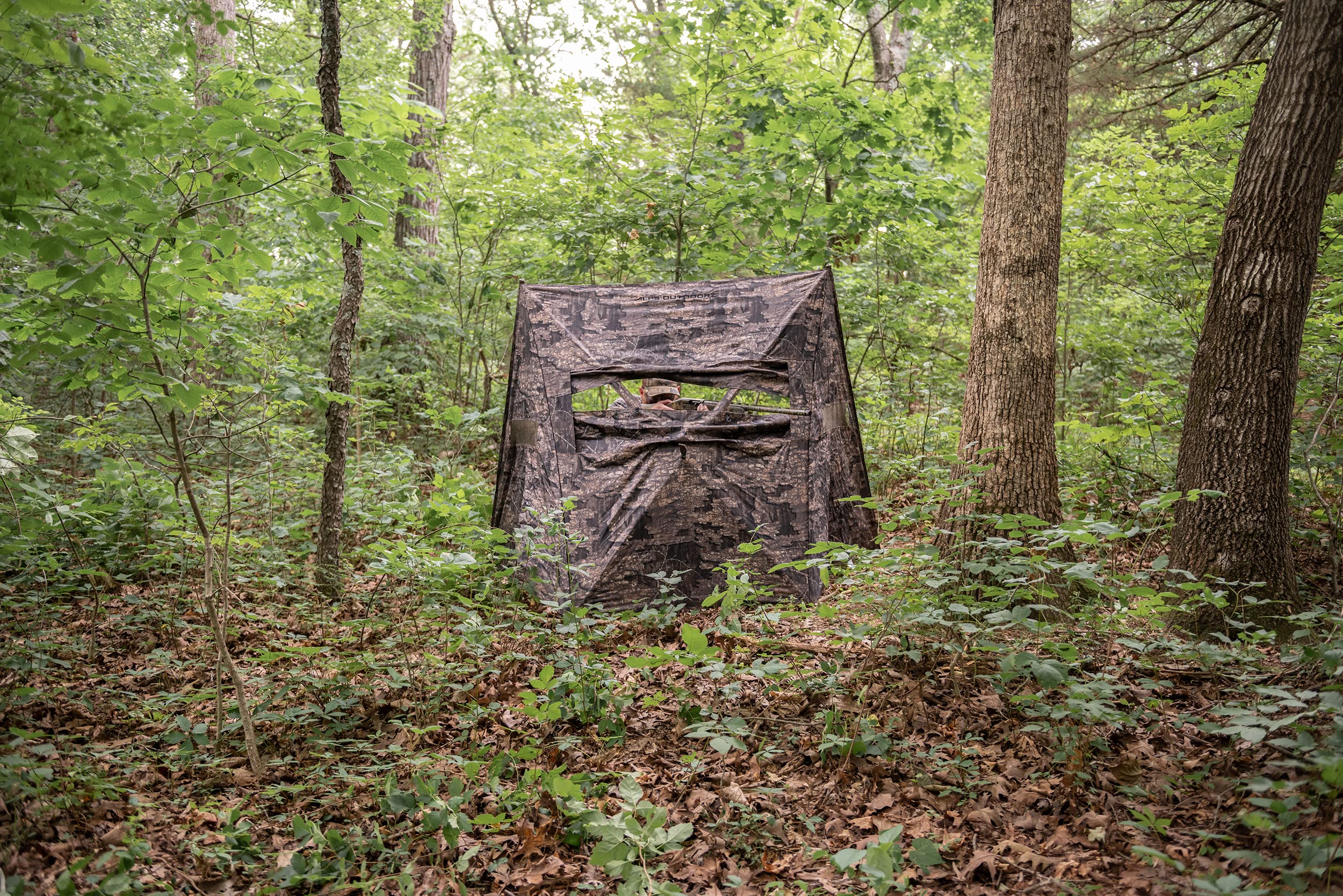 ALPS OutdoorZ Dash Camo Panel Hunting Blind with Hybrid 2 Person Ground Pop Up Design for Quick Deployment, Wide Window, and Interior Mesh Pocket, Realtree Timber