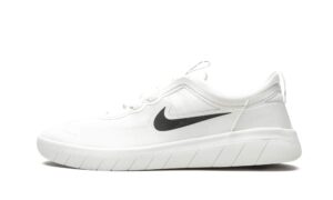 nike men's sb nyjah free 2.0 sneaker, summit white/summit white/blac, 8